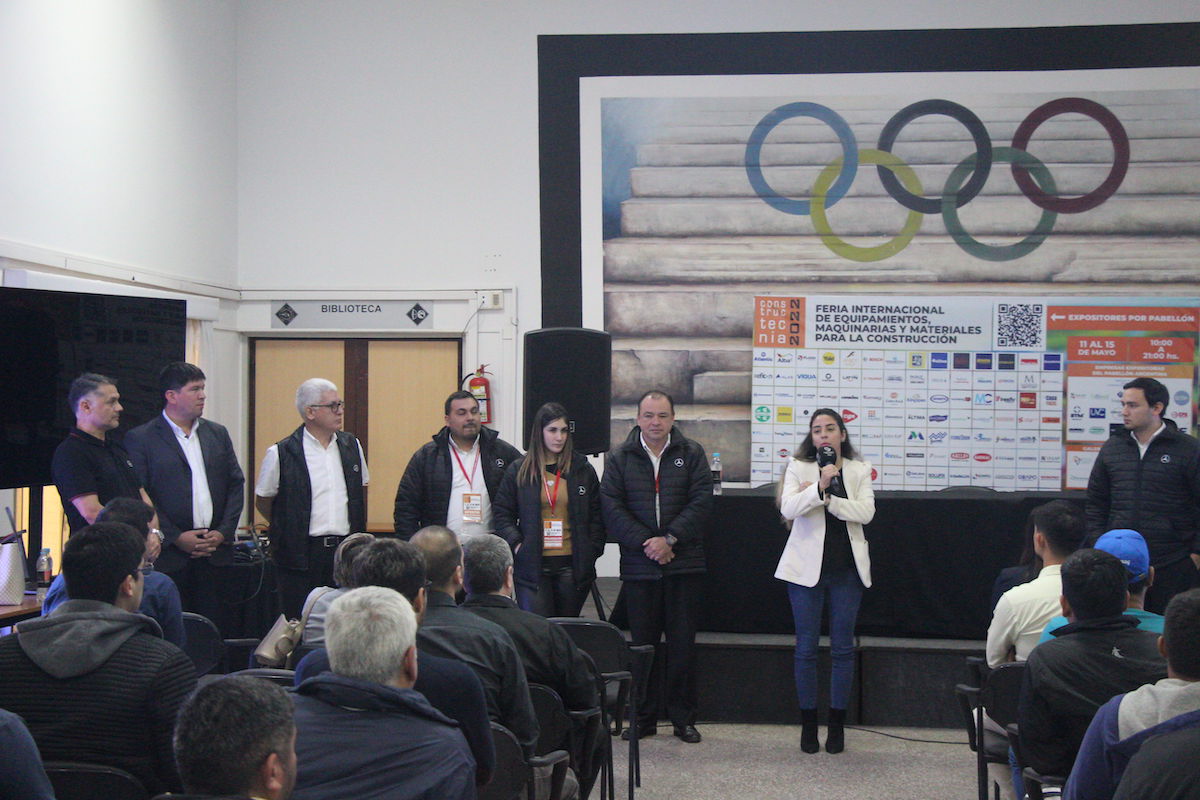 Condor SACI, parte del Grupo Condor y representante de Mercedes-Benz y ...