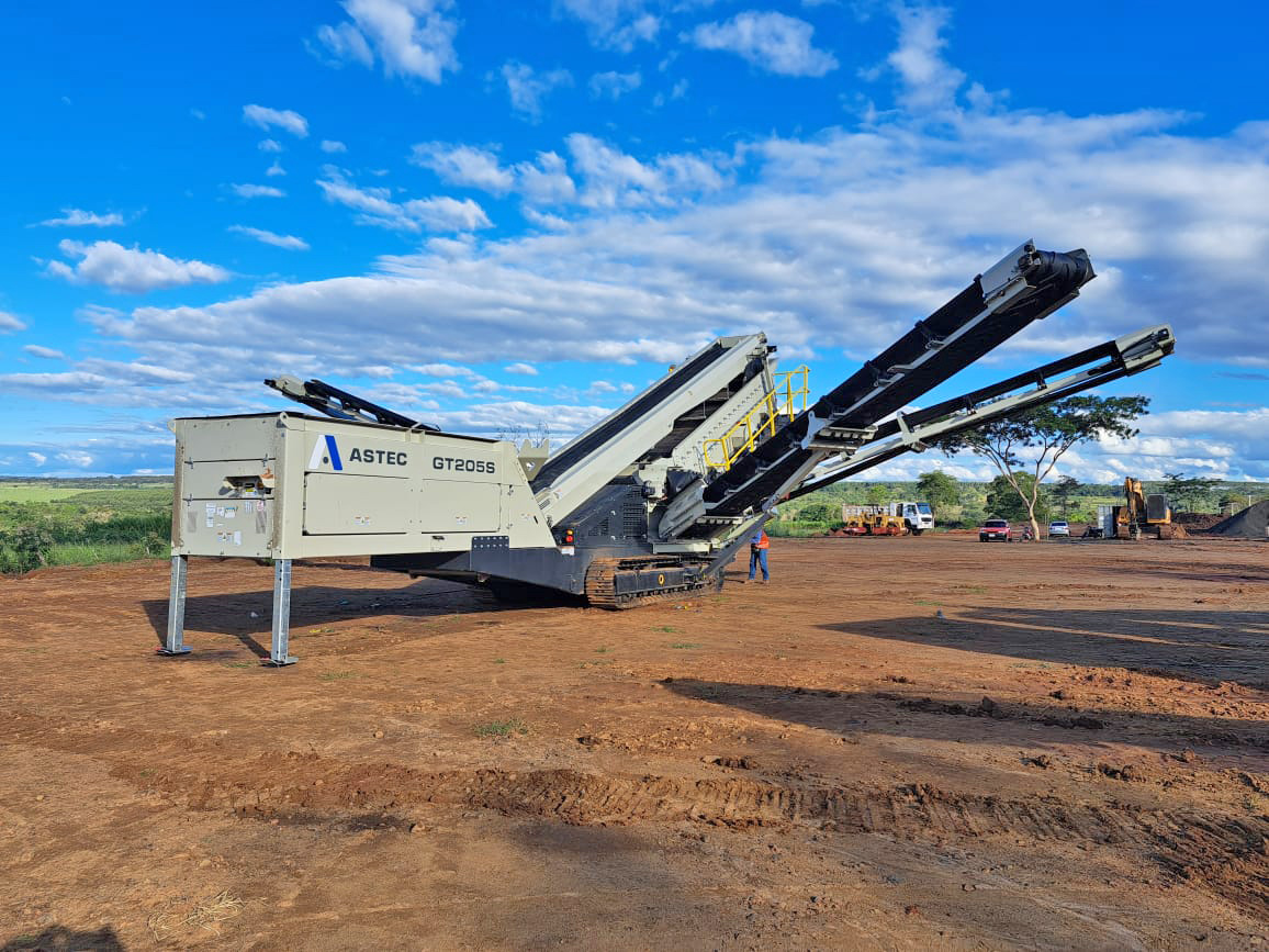 Target entregó equipos ASTEC a PROEL INGENIERIA – Amigo Camionero